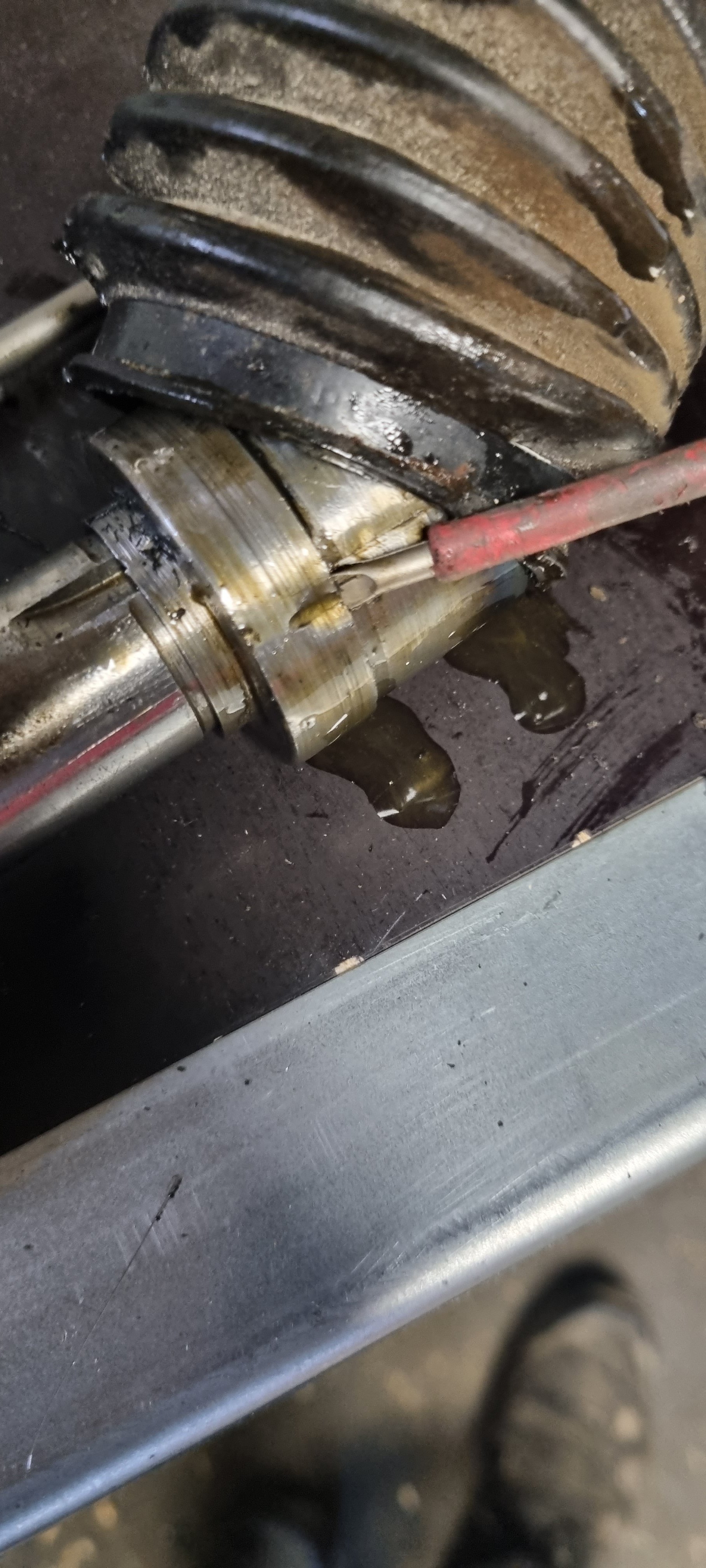 MGB Steering Rack disassembly – Fixing C6622