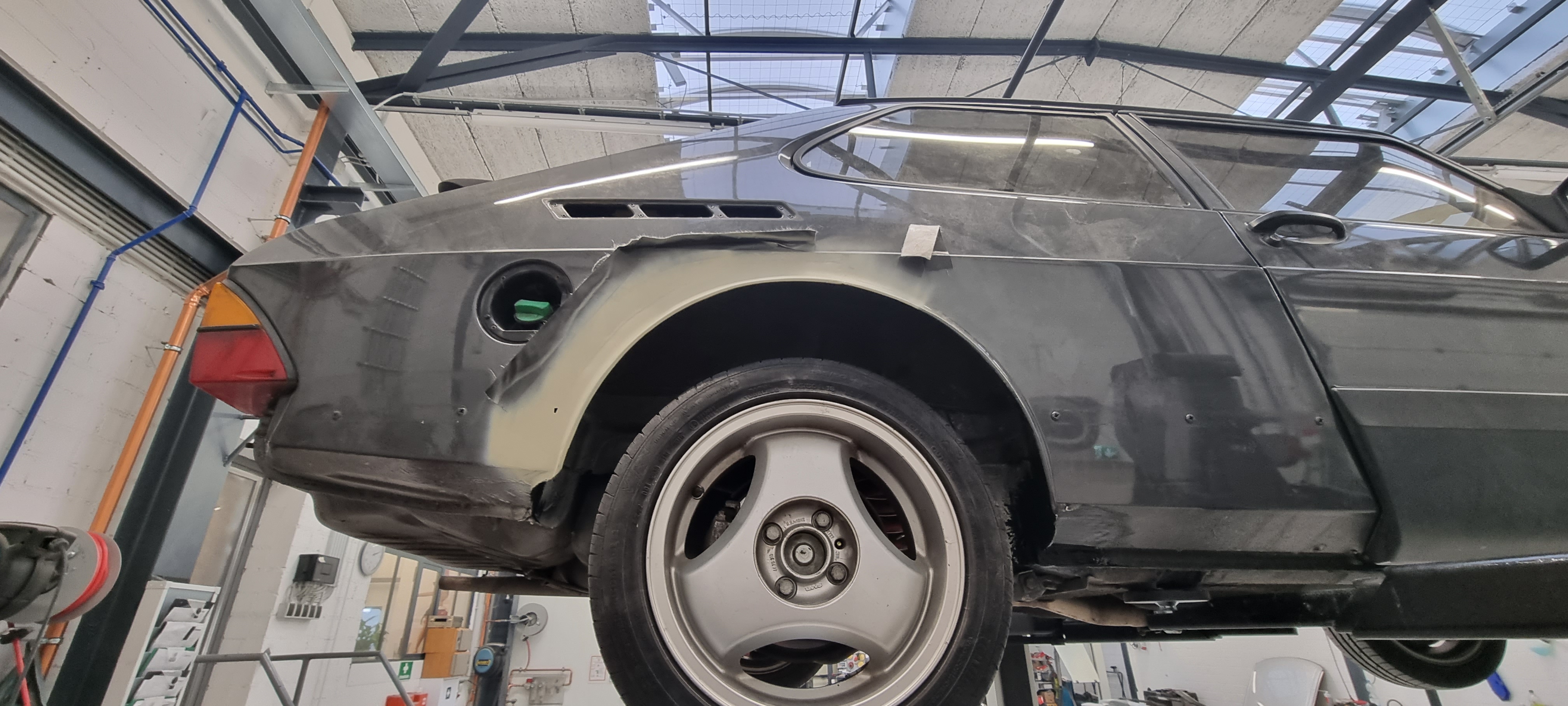 Saab rust repairs update – Fixing C6622